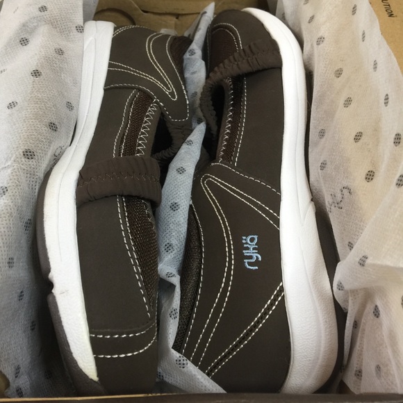 Ryka | Shoes | Ryka Brand Brown Comfort Shoe Sneaker Size 75 | Poshmark